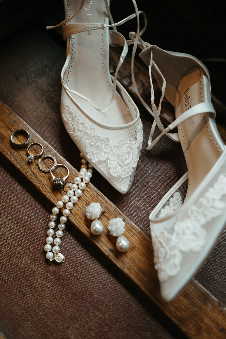 Summer Red Maple Vineyard Wedding with Sasha & Roie