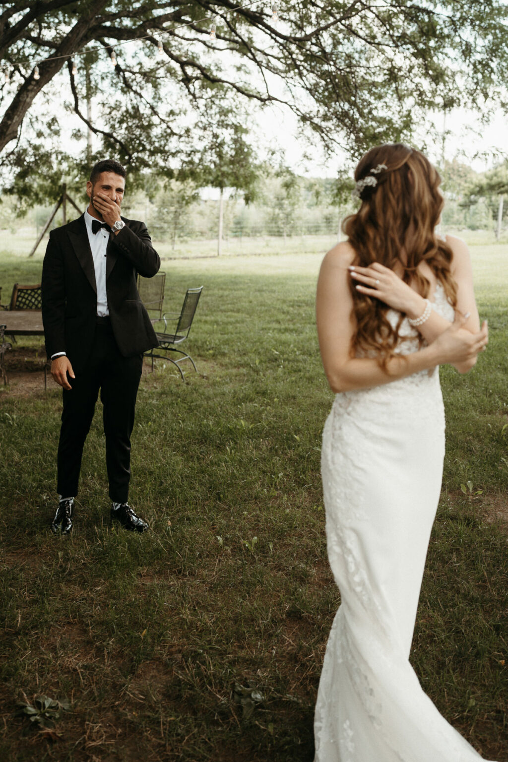 Summer Red Maple Vineyard Wedding with Sasha & Roie