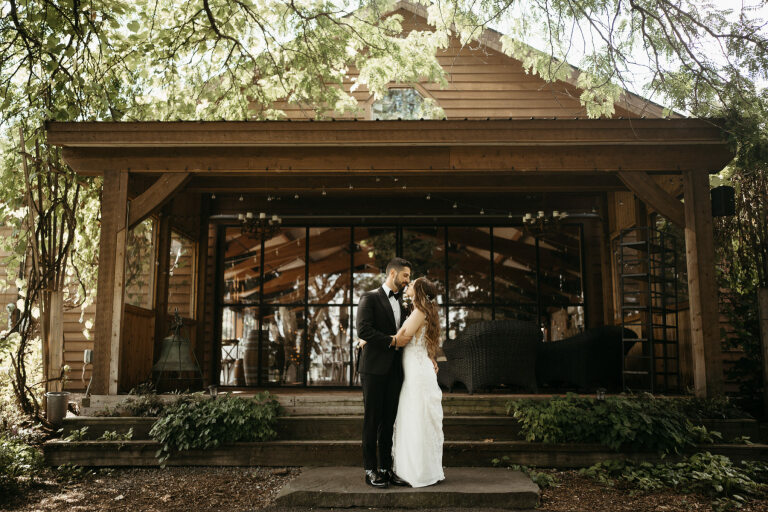 Summer Red Maple Vineyard Wedding with Sasha & Roie