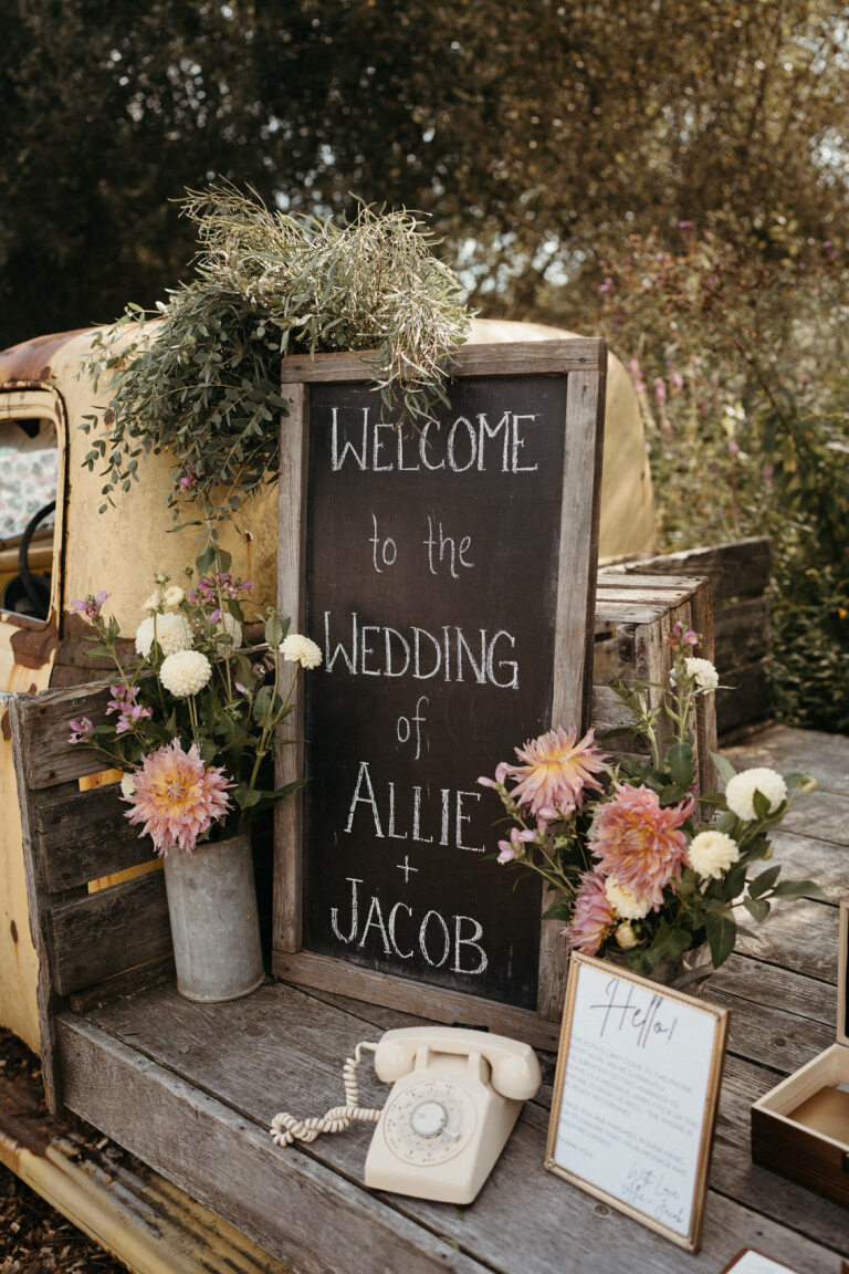 Allie & Jacob's Summer Farm Wedding – Andrew Franciosa Studio